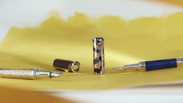 MB131798-몽블랑 서밋 3 스마트워치 - 바이컬러 티타늄